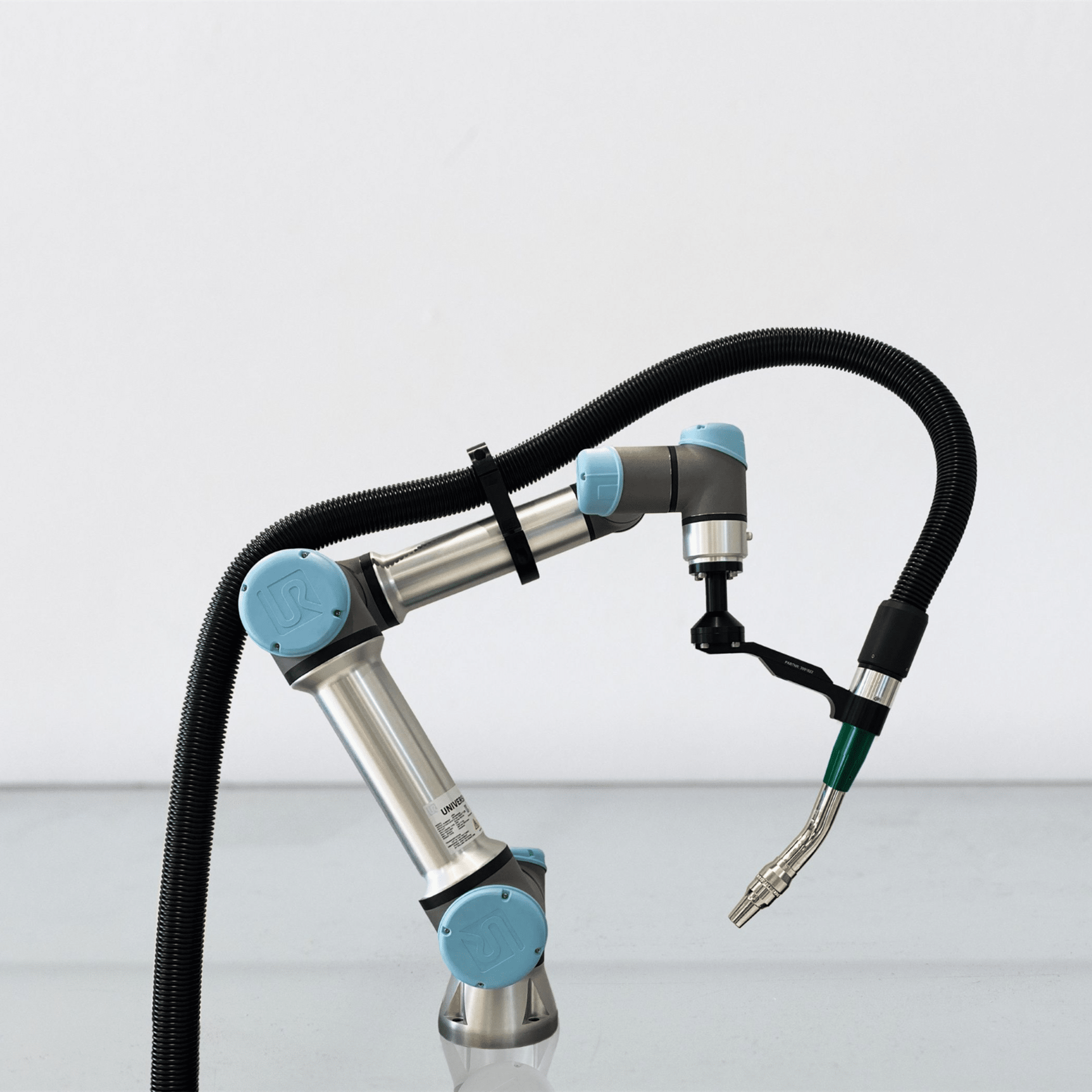 8XC9260301080 Translas 8XC Cobot 500amp MIG Fume Extraction Torch Water ...